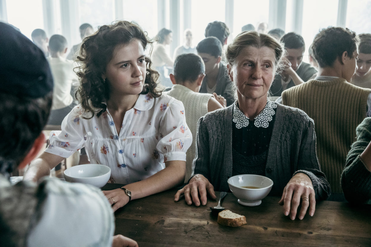 Annina Walt und Therese Affolter in Frieden • what the film